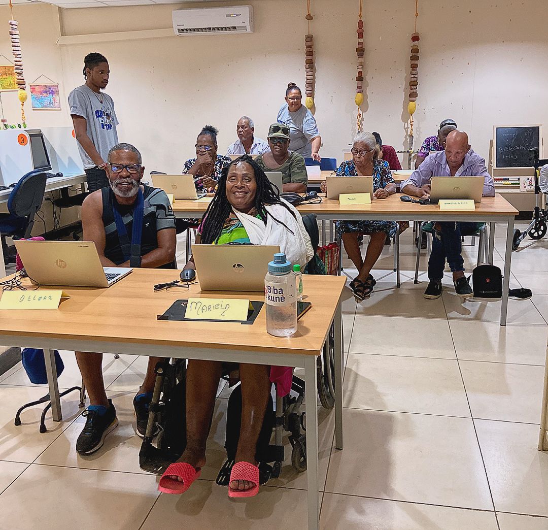 Openbaar Lichaam Bonaire: Computercursus ‘Klik en Tik: de basis ...